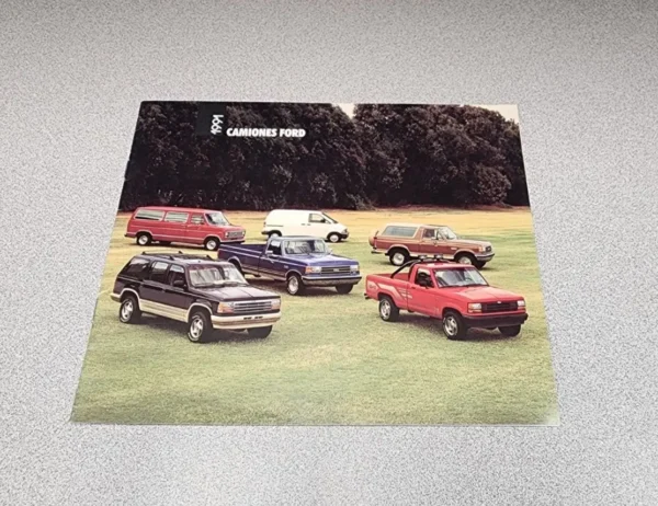 1991 Ford Sales Catalog (Spanish text) | Merrick Auto Museum