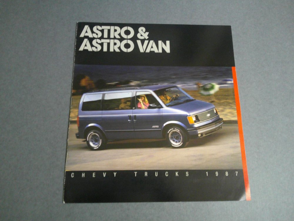 1987 Chevrolet Astro Van Sales Catalog | Merrick Auto Museum