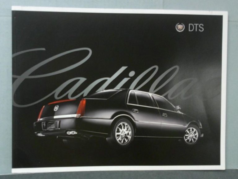 2008 Cadillac DTS Sales Catalog | Merrick Auto Museum